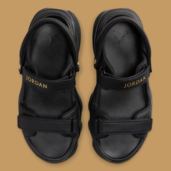 Conheça a “sandália-Jordan”, que foi feita com a sola de um Air Jordan ...